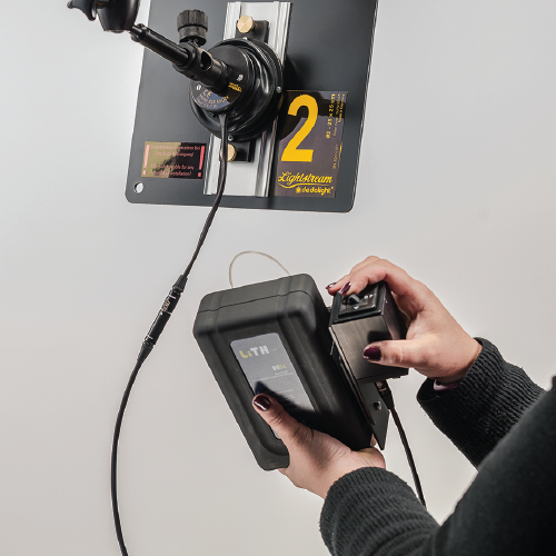 DLR-MCB - Dual-Controller Kit for Motorized Lightstream Reflector Moun ...